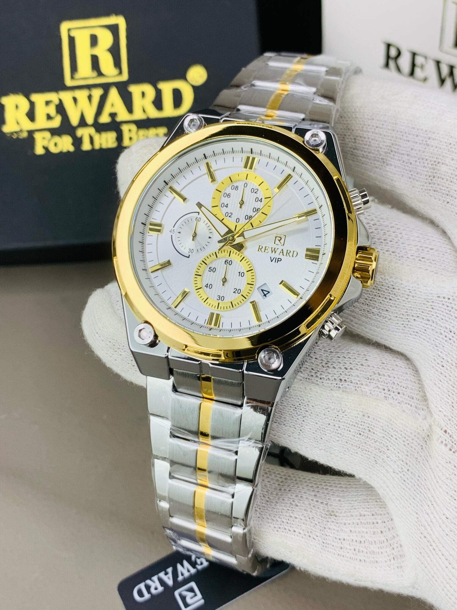 Reward Premium Chronograph Watch for Men | VIP Edition Reward Watch in ...