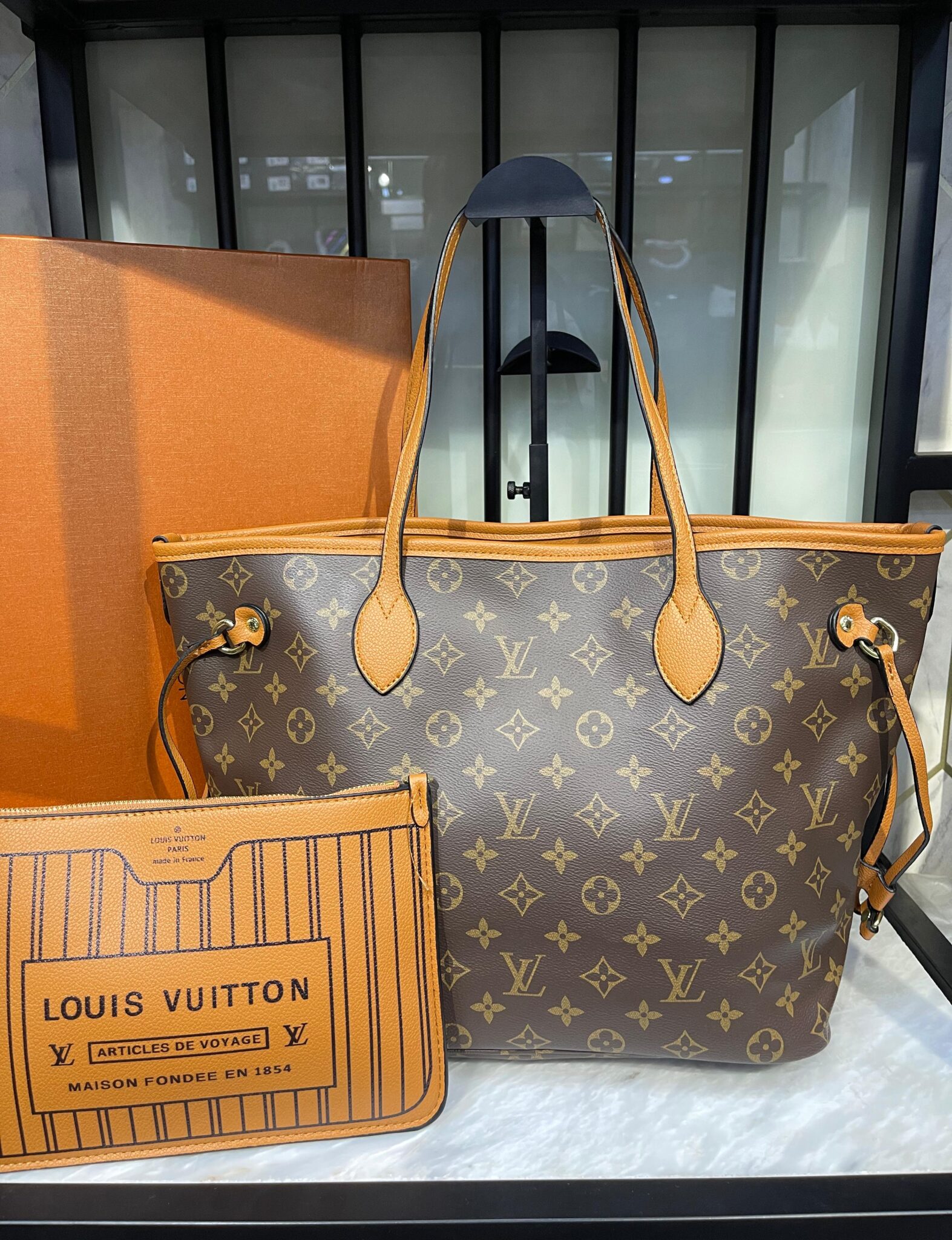 Louis Vuitton Neverfull GM Bag – Master Copy Bag